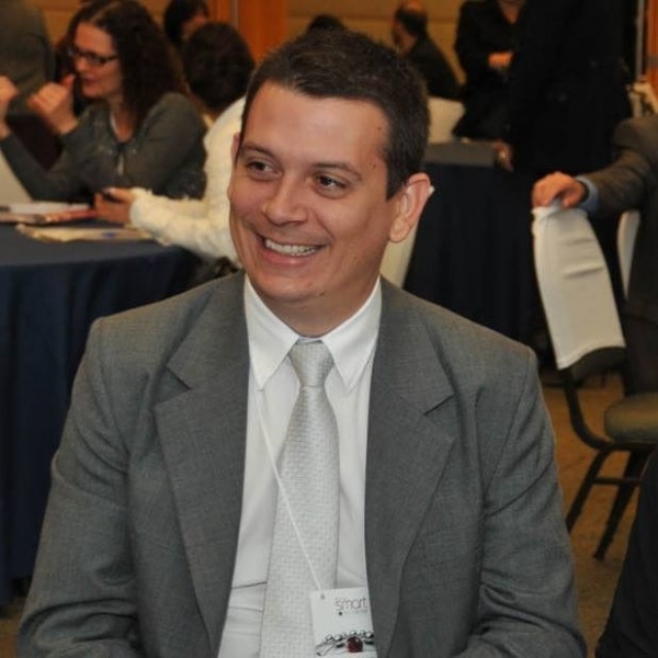 DT Week Algar Tech - Palestra 22/10 "Customer Engagement x Customer ...