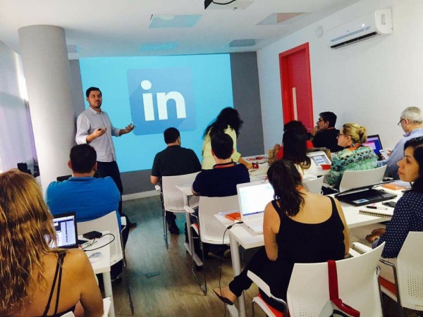 Workshop LinkedIn na Prática - Gestão de Perfil, Conteúdo e Negócios ...