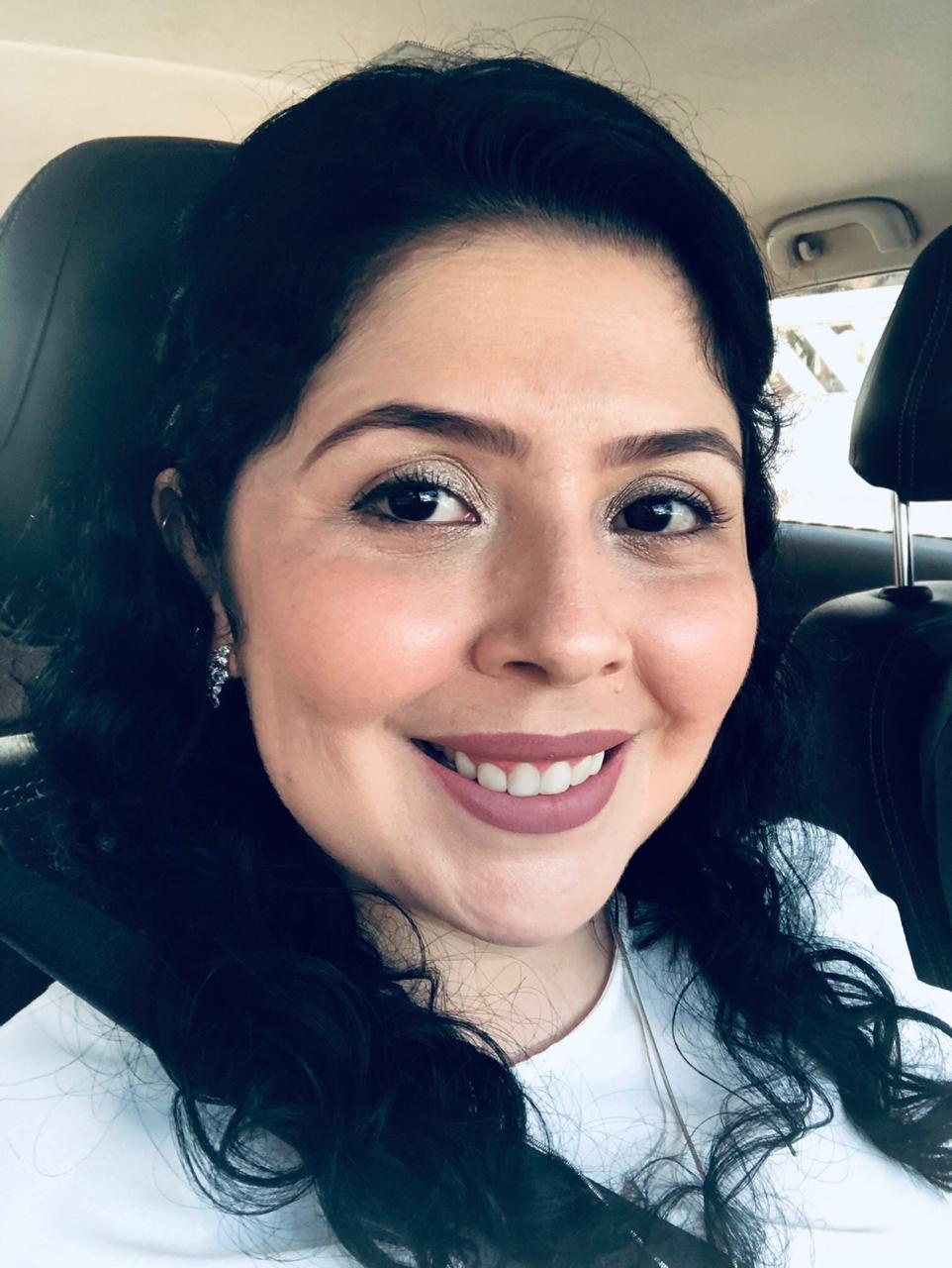 Lorena Luna - Produtor - Eventos e Conteúdos na Sympla