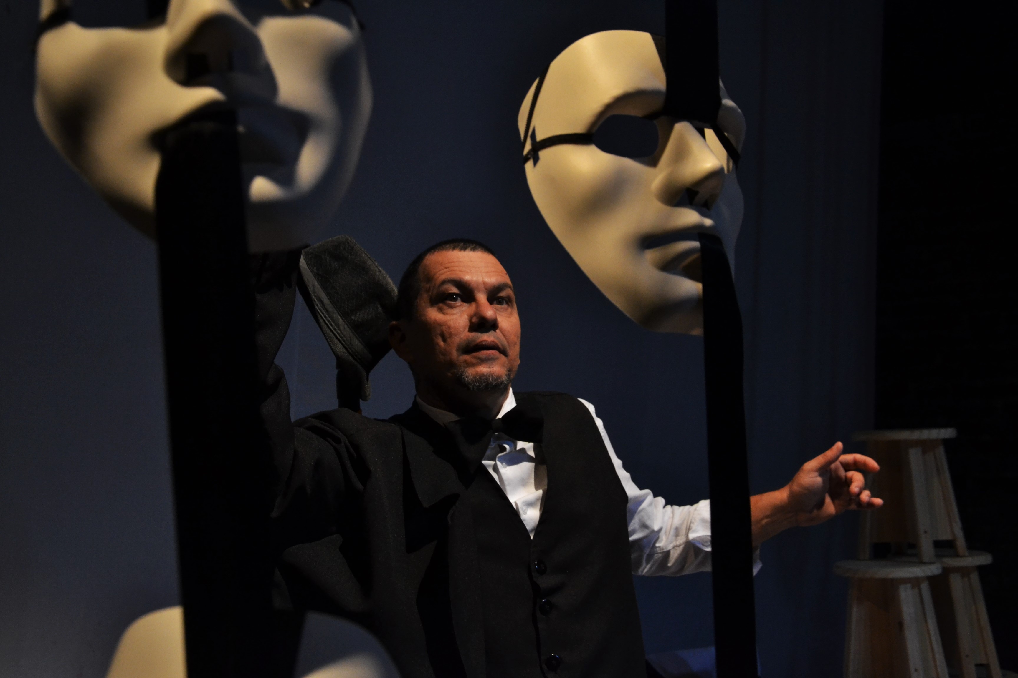 FERNANDO PESSOA: O ÚLTIMO DOS PALHAÇOS em Caruaru - Sympla